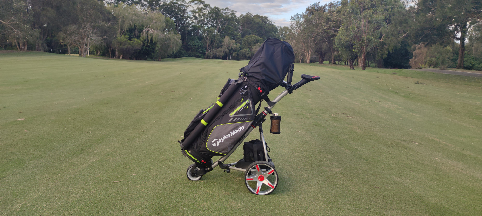 TopCaddy Electric Golf Trundlers – TopCaddy New Zealand
